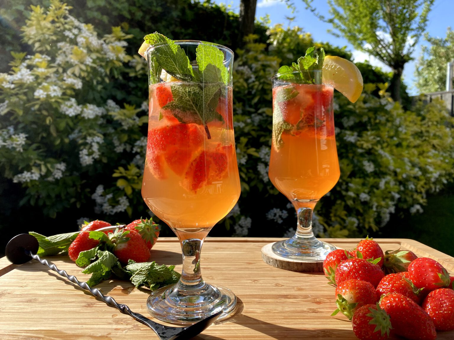 MOJITO DE FRESAS - UNA PIZCA DE LUNA